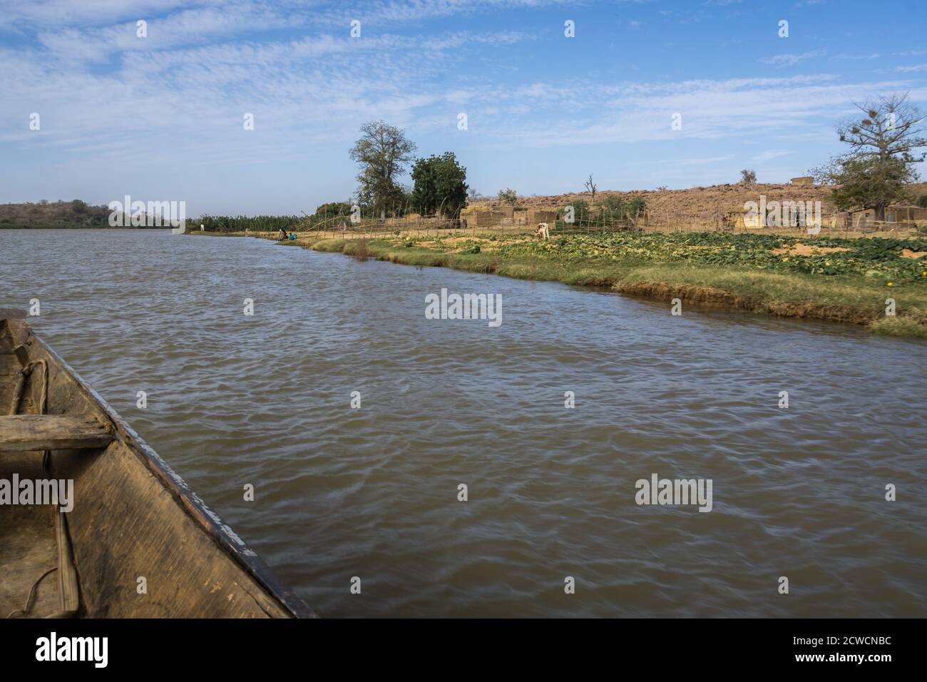 Canoe niger river hi-res stock photography and images - Alamy