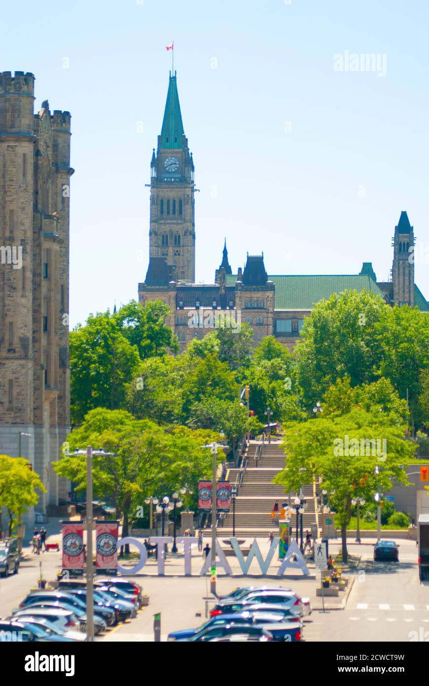 Byward market ottawa sign hi-res stock photography and images - Alamy