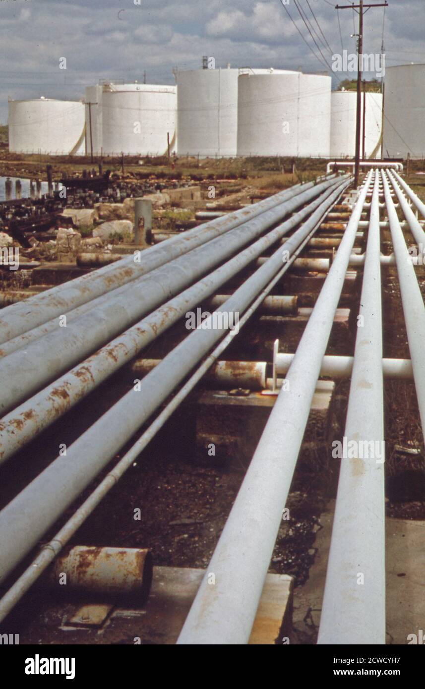 Oil pipelines from unloading docks to storage tanks at Getty terminal ...