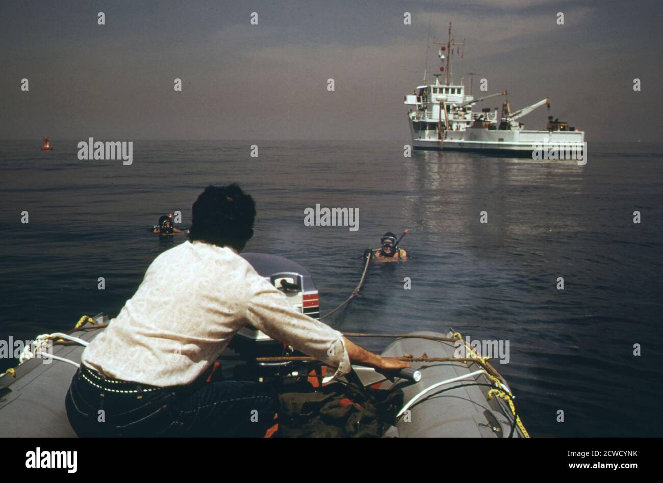 Checking current meters hi-res stock photography and images - Alamy