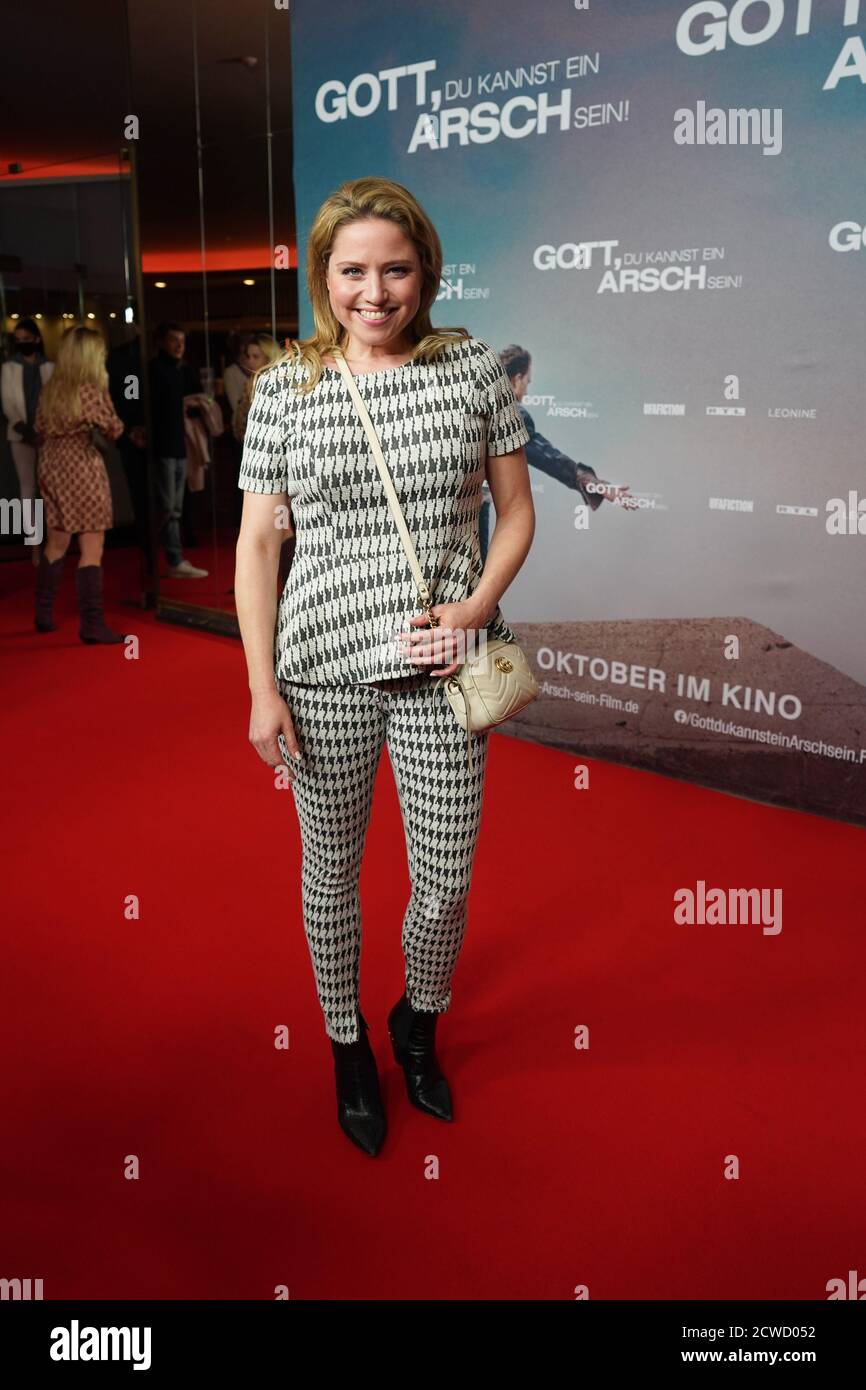 Caroline caro frier hi-res stock photography and images - Alamy