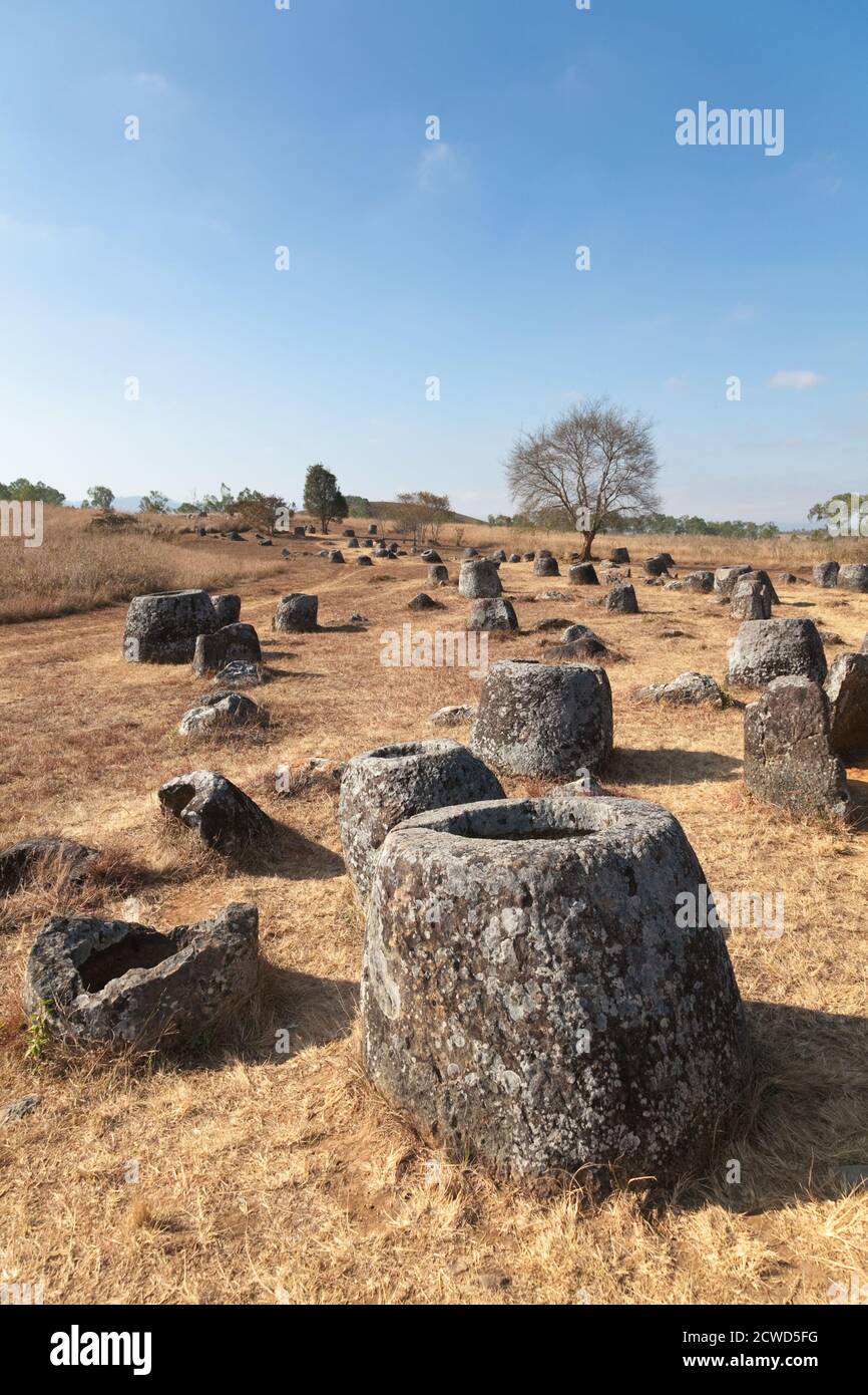 Plain of Jars, Phonsavan Laos mysterious location of stone jars 2000 ...