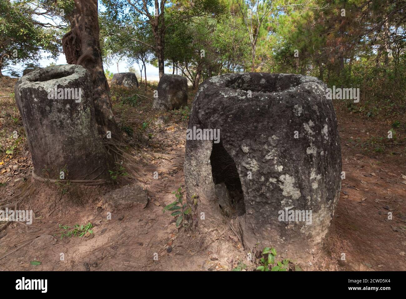 Plain of Jars, Phonsavan Laos mysterious location of stone jars 2000 ...