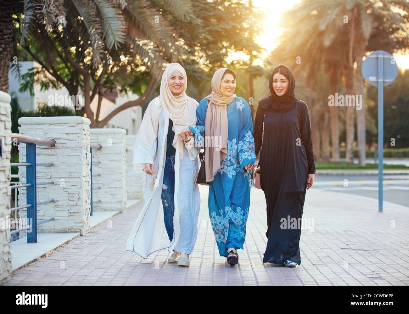 Dubai united arab emirates girls hi-res stock photography and images ...