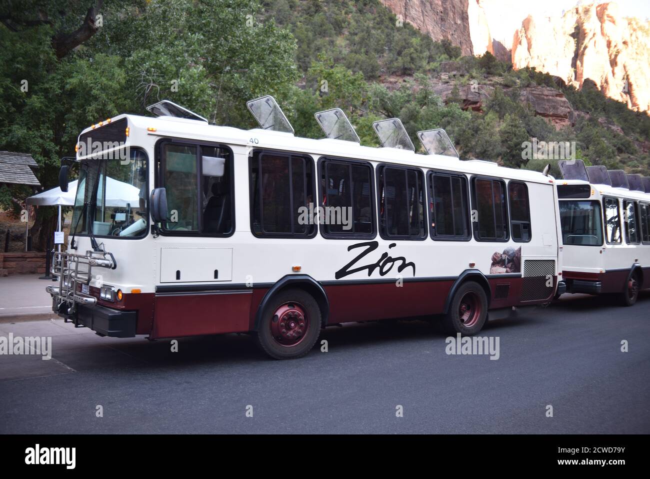 Zion national park shuttle buses hi-res stock photography and images ...