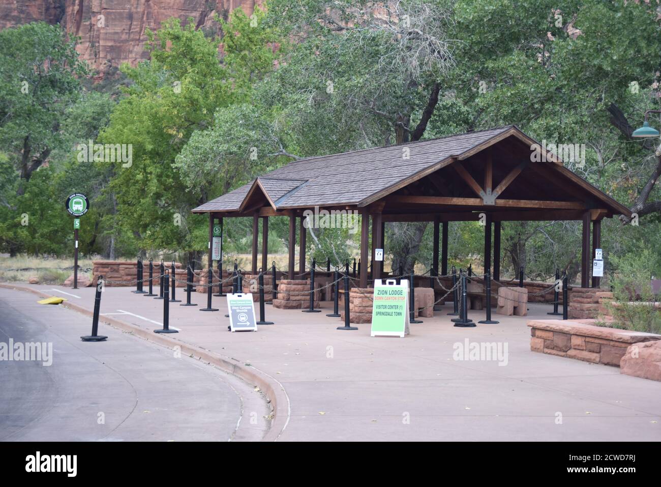 Zion national park shuttle buses hi-res stock photography and images ...