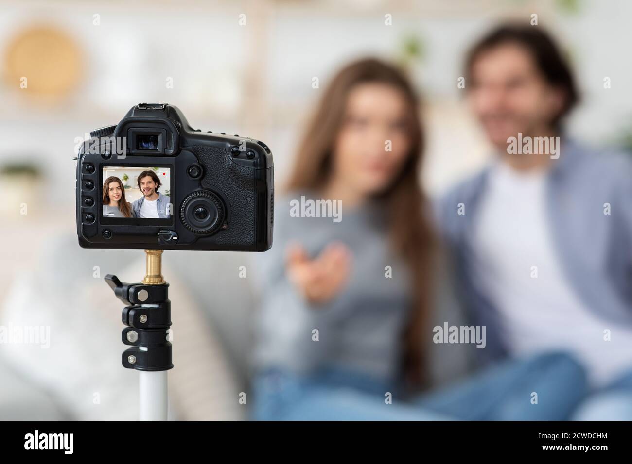 Camera talking filming hi-res stock photography and images - Alamy