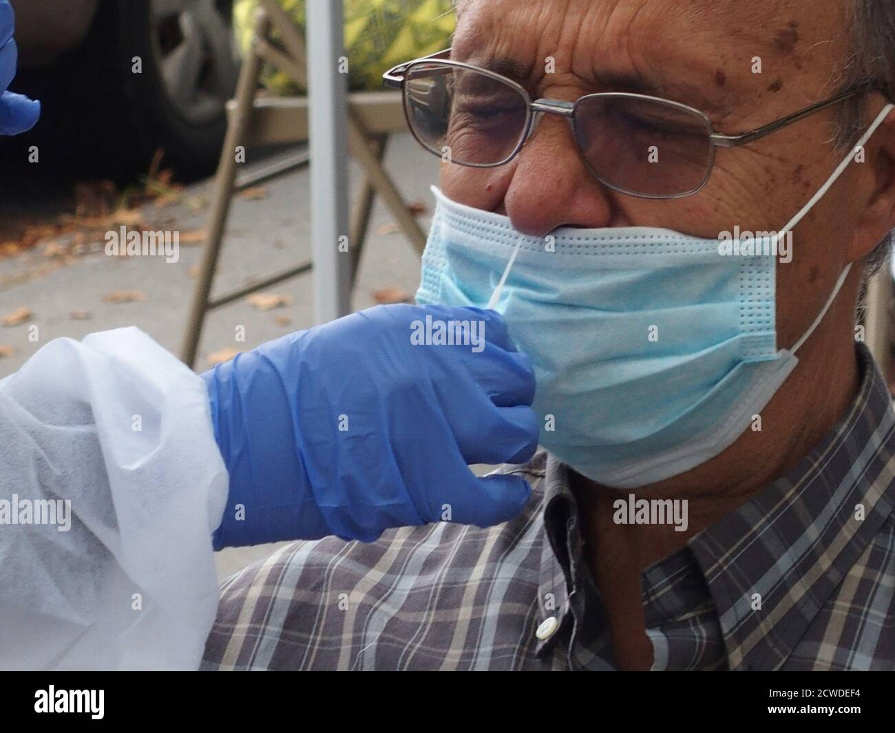 New York, New York, USA. 29th Sep, 2020. Covid pop up testing center ...