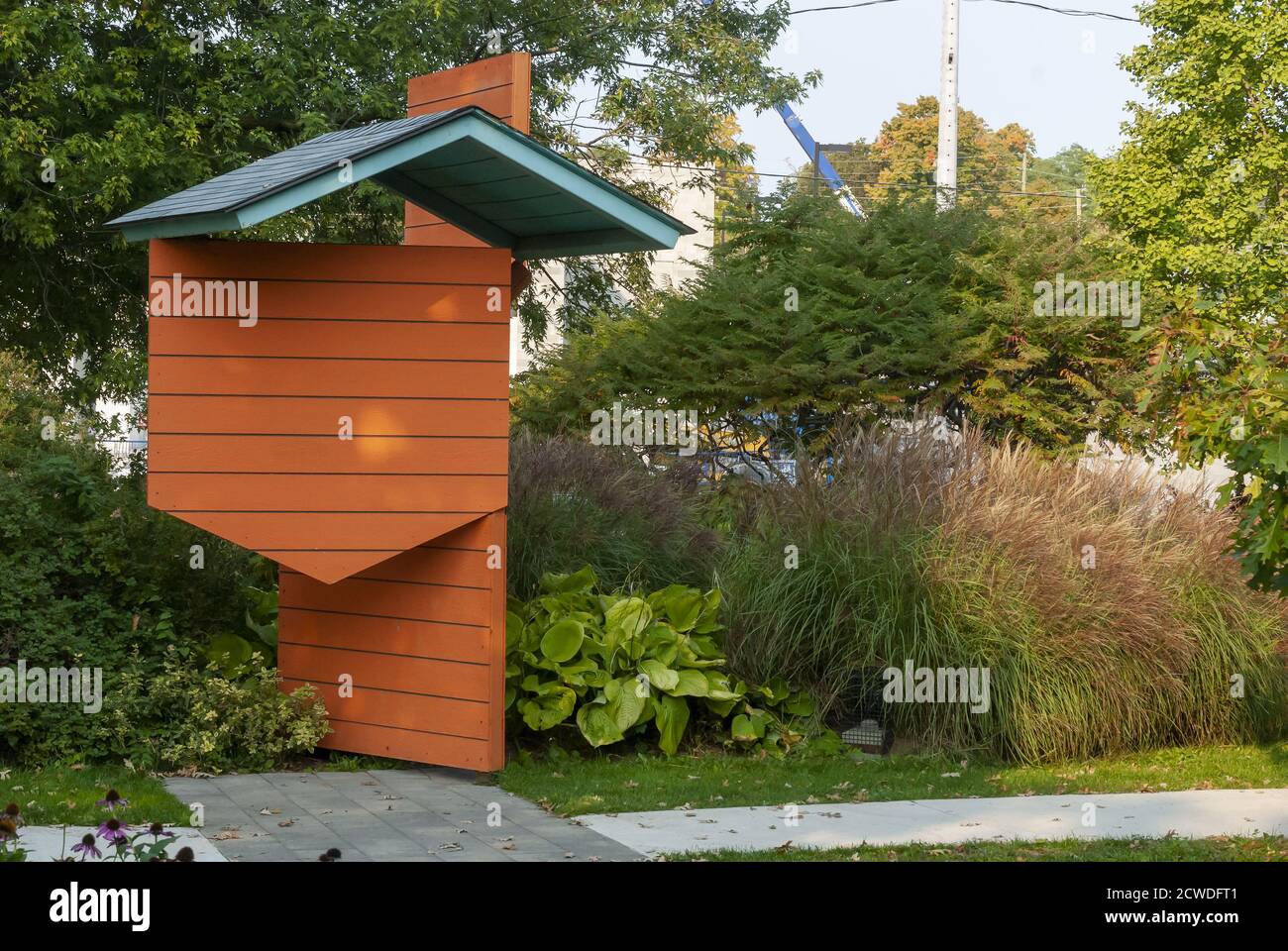 Waiting shed hi-res stock photography and images - Alamy