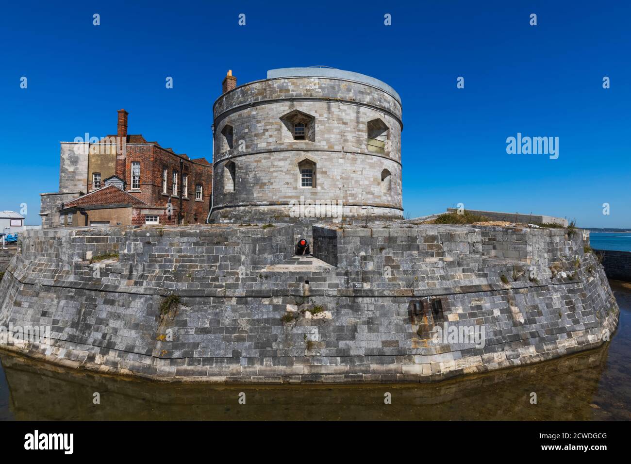 England, Hampshire, New Forest, Calshot, Calshot Beach and Castle Stock ...