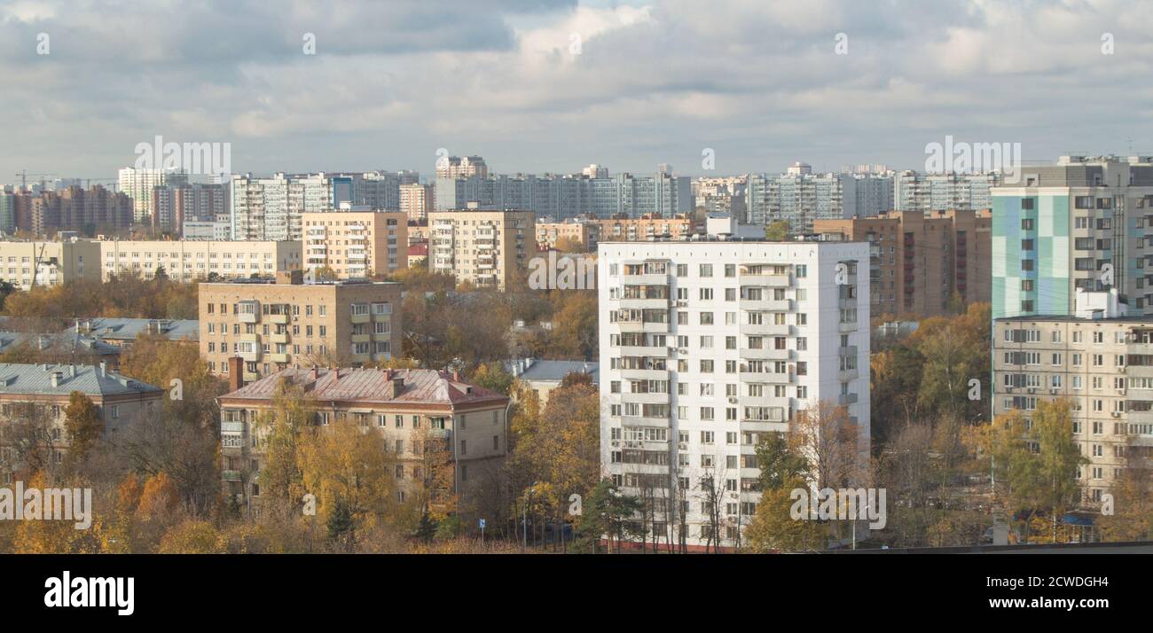 Autumn urban landscape - houses on the outskirts of Moscow at sunset ...