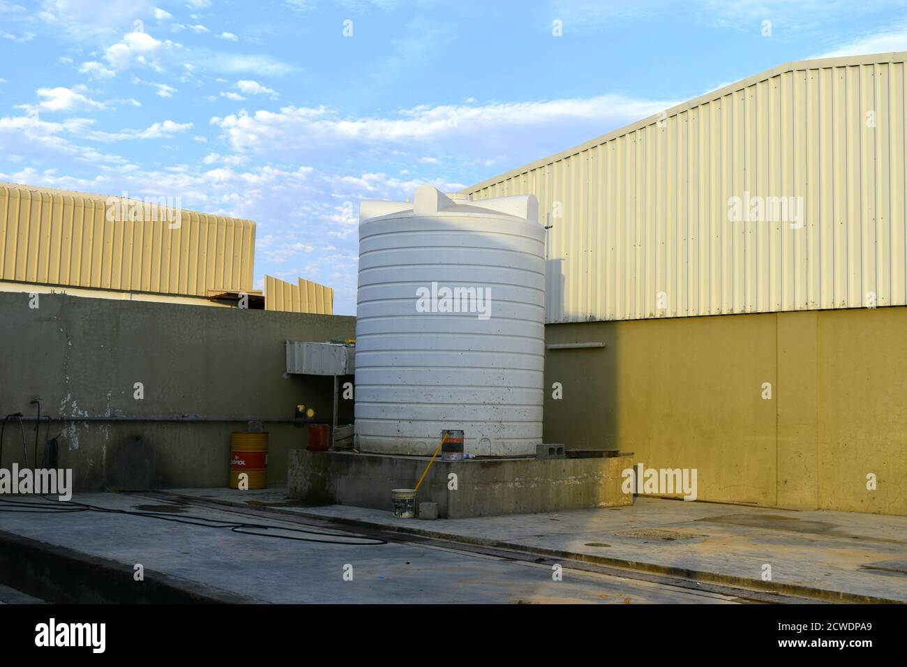 Industrial liquid container hi-res stock photography and images - Alamy