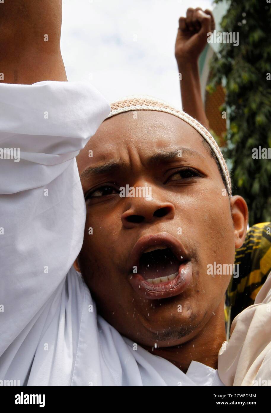 Police masjid hi-res stock photography and images - Alamy