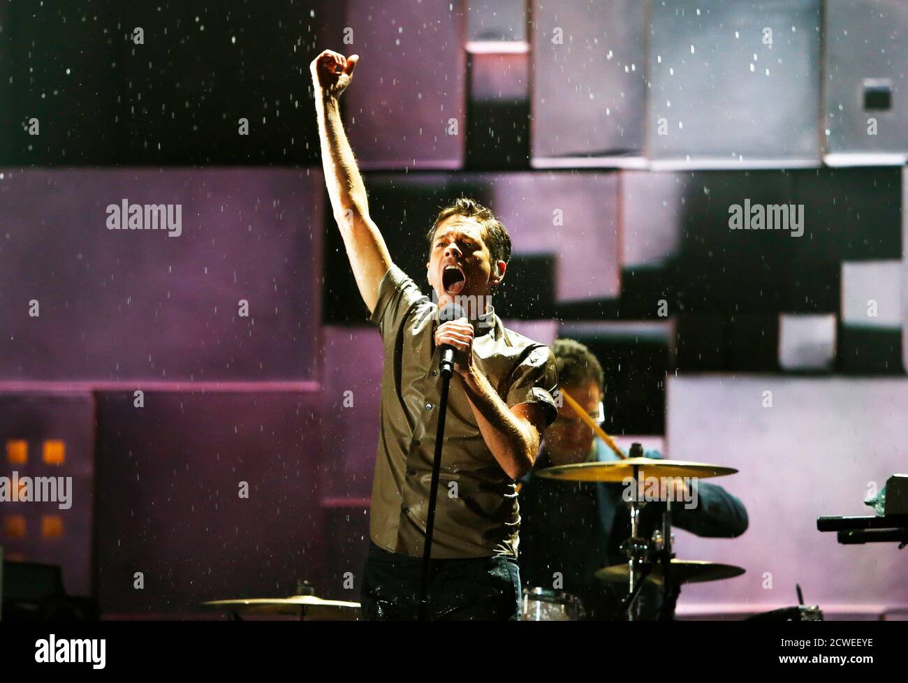 Nate ruess fun hi-res stock photography and images - Alamy