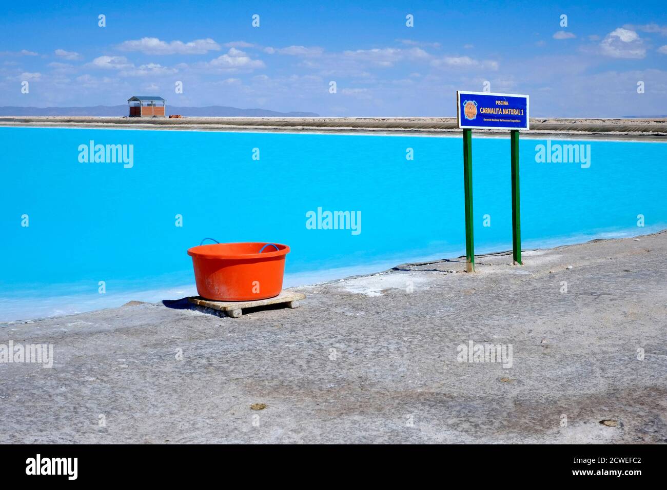 Lithium triangle hi-res stock photography and images - Alamy
