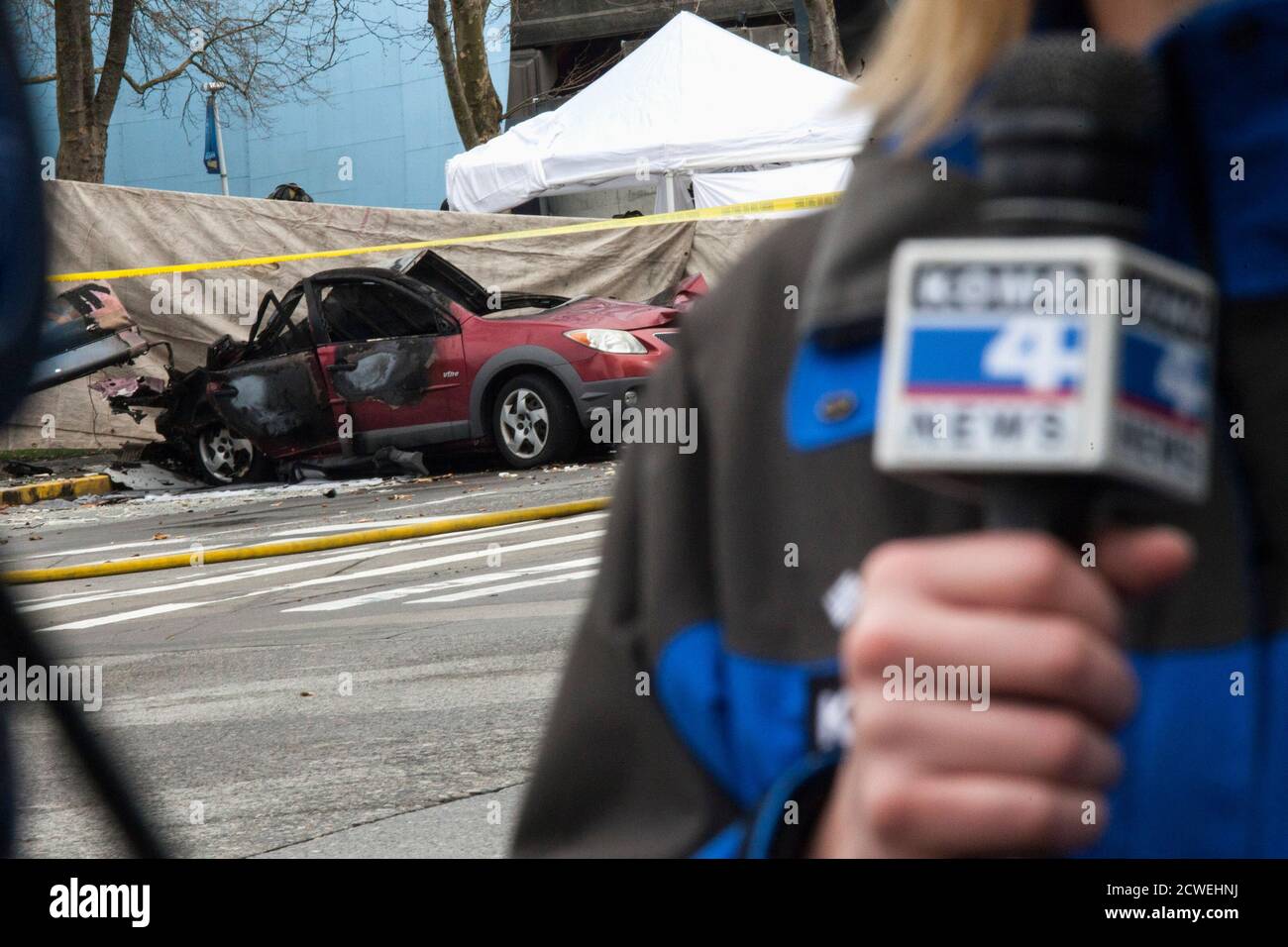 Seattle police helicopter hi-res stock photography and images - Alamy