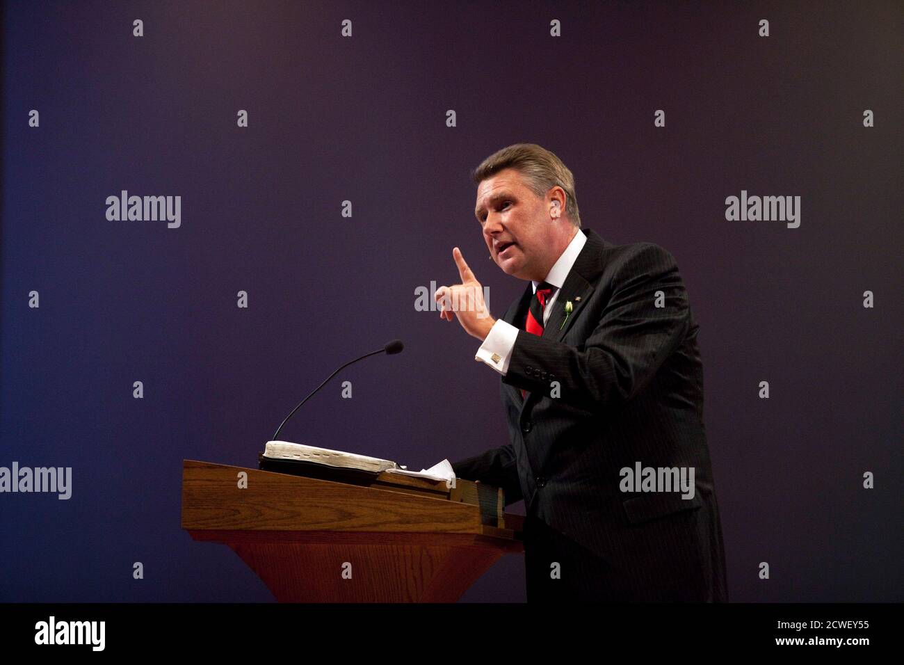 Sermon position hi-res stock photography and images - Alamy