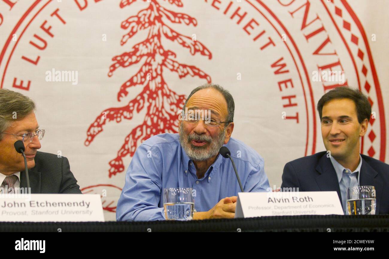 Students technology of stanford hi-res stock photography and images - Alamy