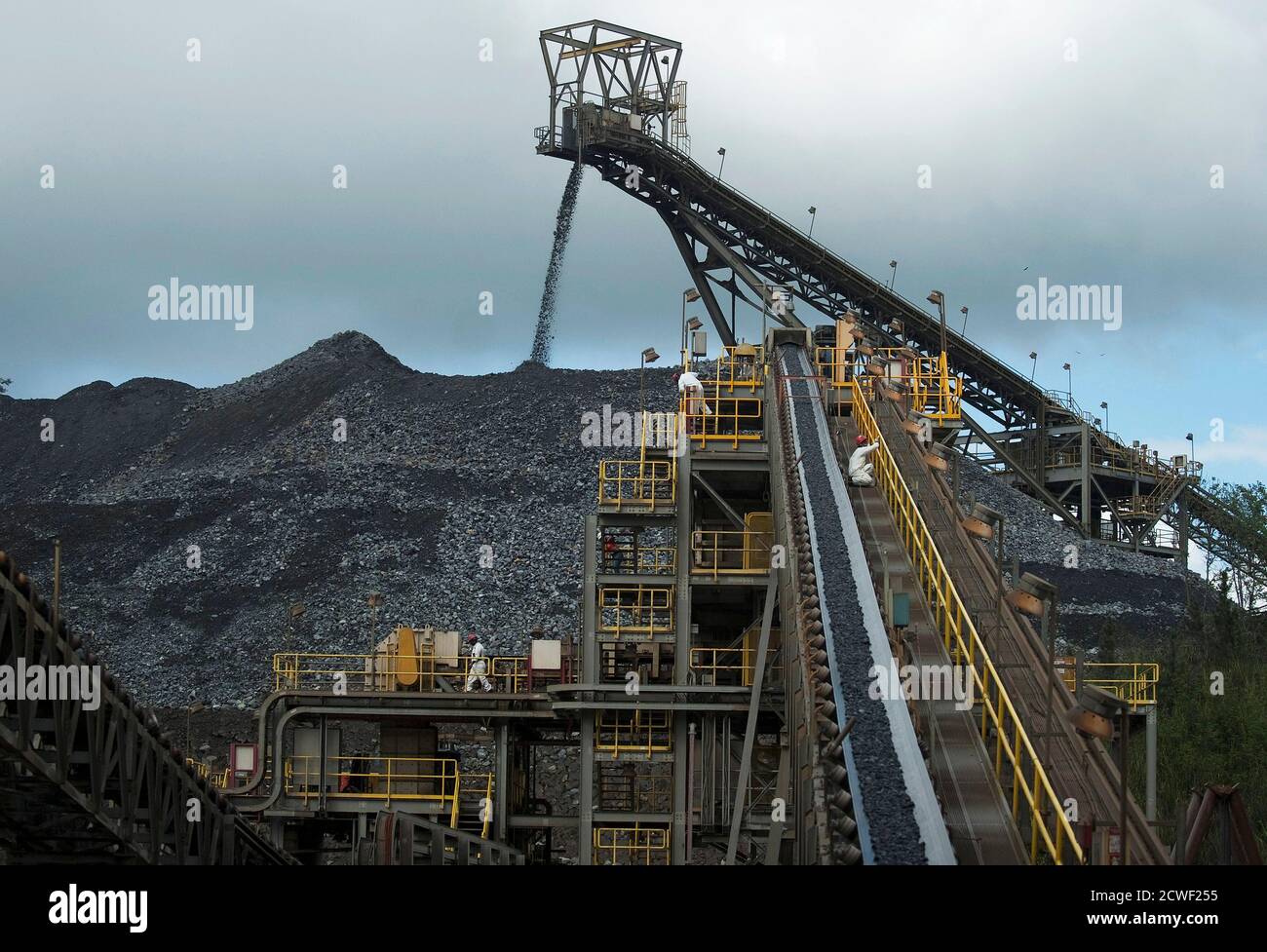 Barrick gold mine hi-res stock photography and images - Alamy