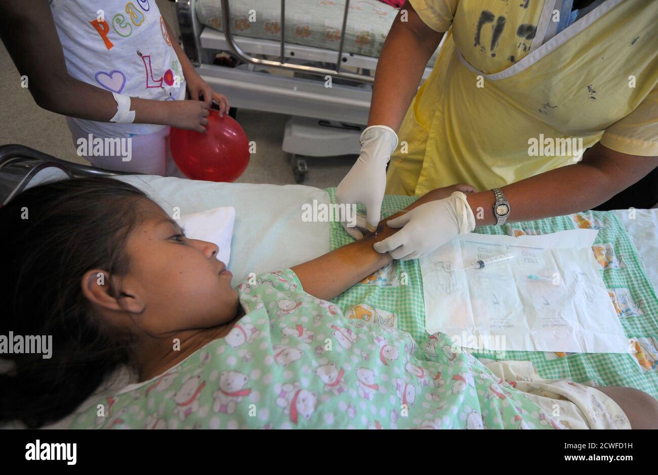 Hemodialysis treatment hi-res stock photography and images - Alamy