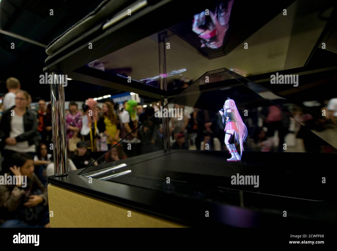 Hatsune miku performs hi-res stock photography and images - Alamy