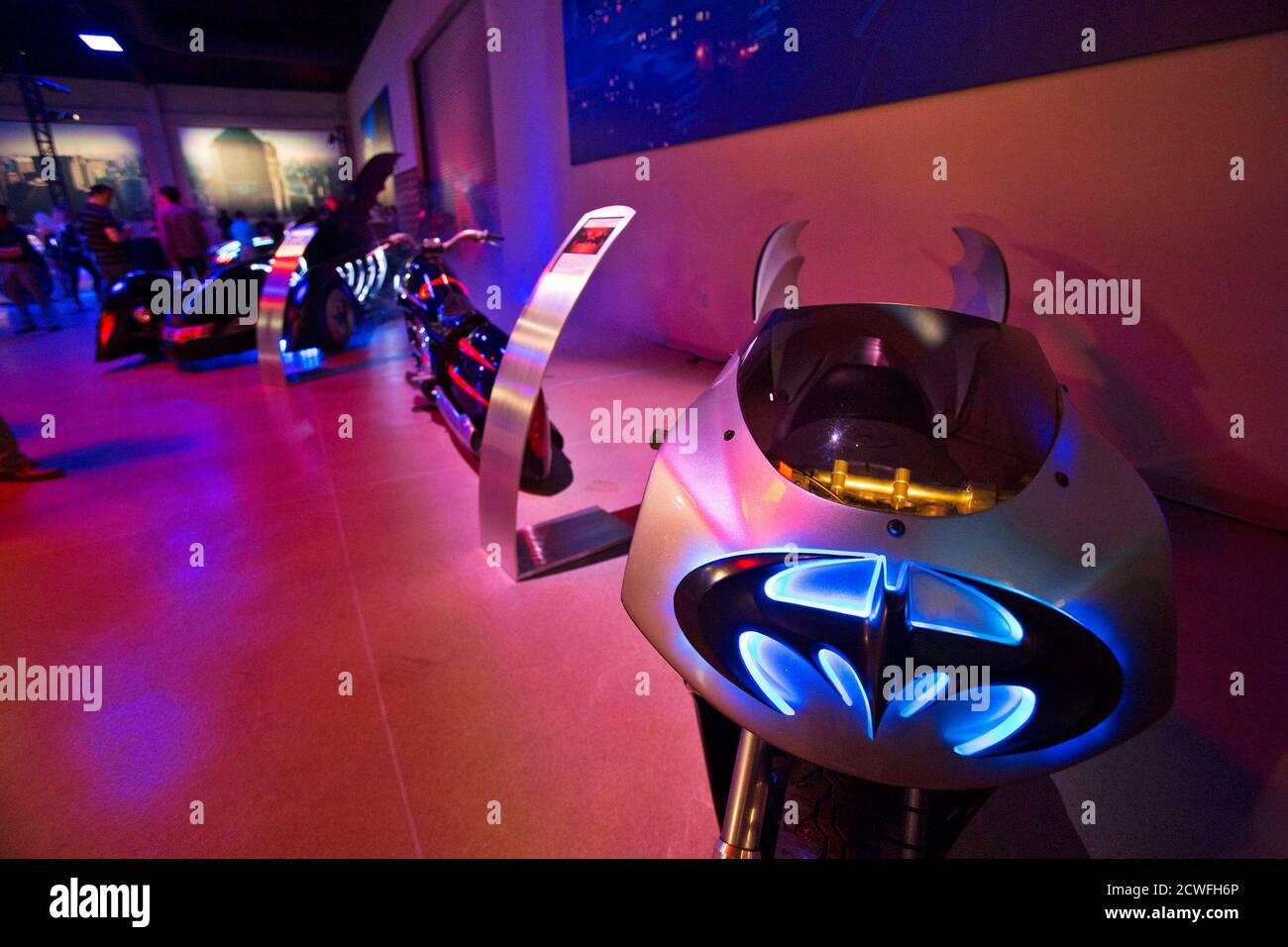 Redbird Studio High Resolution Stock Photography and Images - Alamy