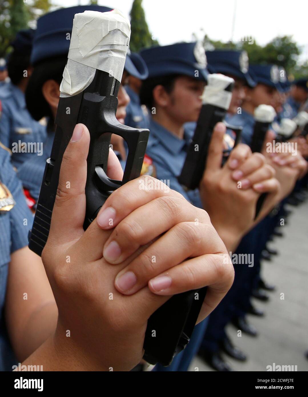Philippine national police pnp members hi-res stock photography and ...