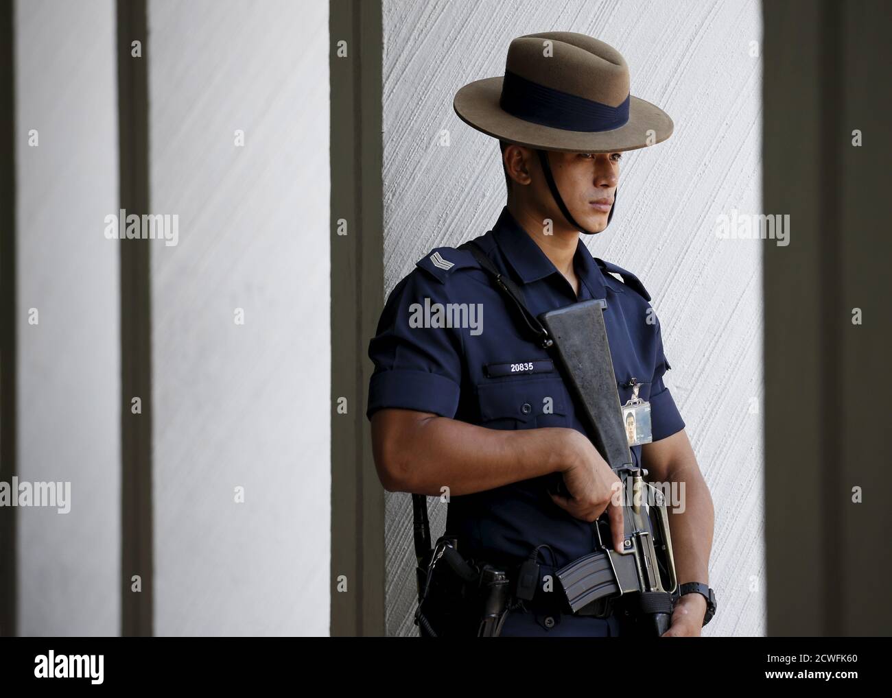 Gurkha guard hi-res stock photography and images - Alamy