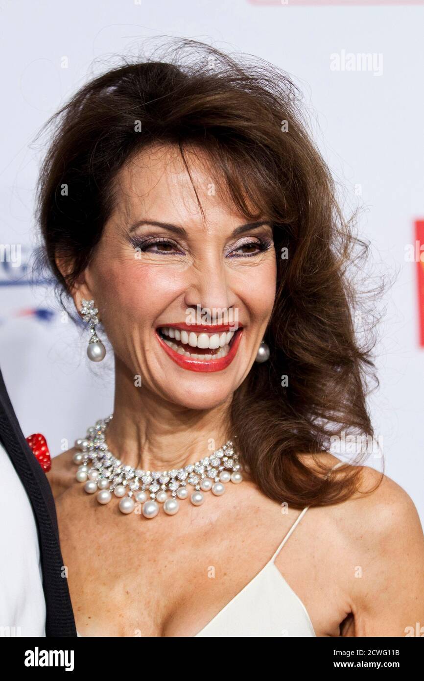 Francesca Devito's Instagram, Twitter & Facebook on IDCrawl