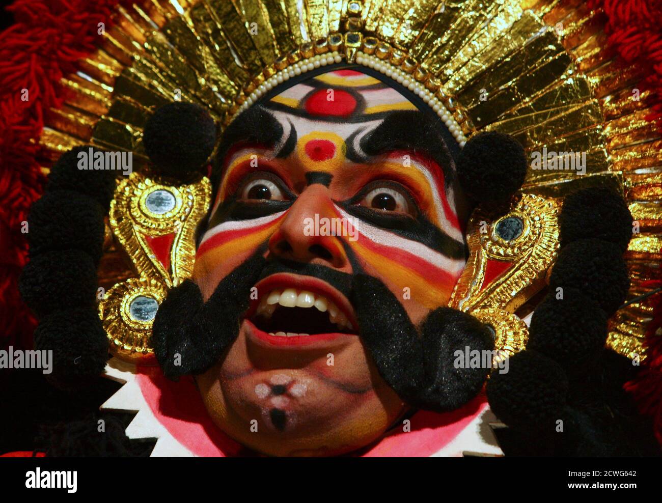 Folk theatre india hi-res stock photography and images - Alamy