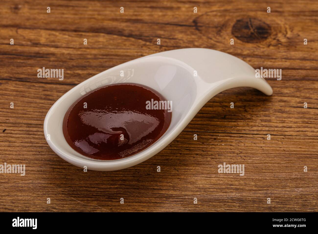 Traditional tomato Barbicue sauce in the bowl Stock Photo - Alamy