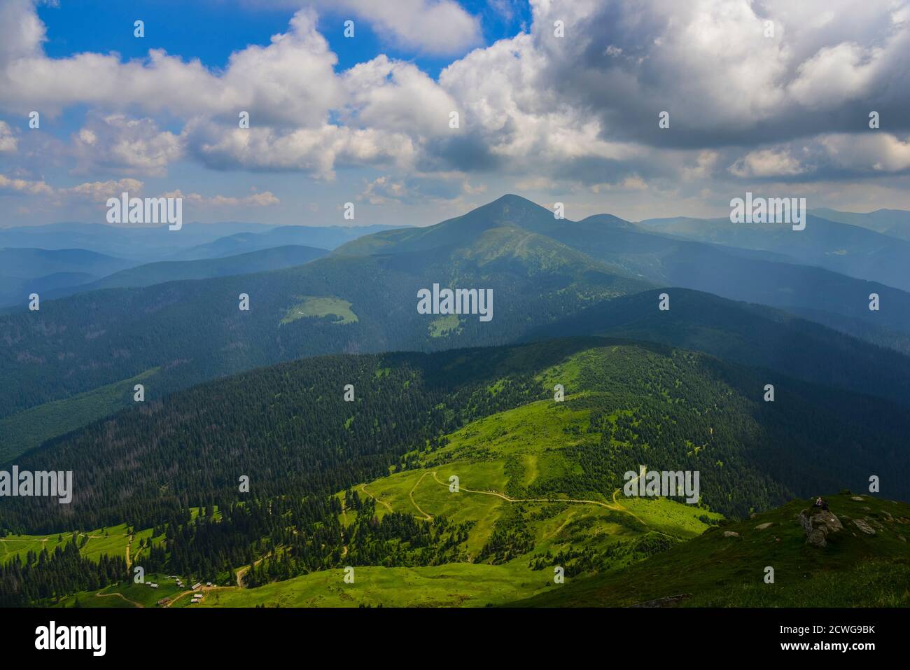 View hoverla in carpathians hi-res stock photography and images - Alamy