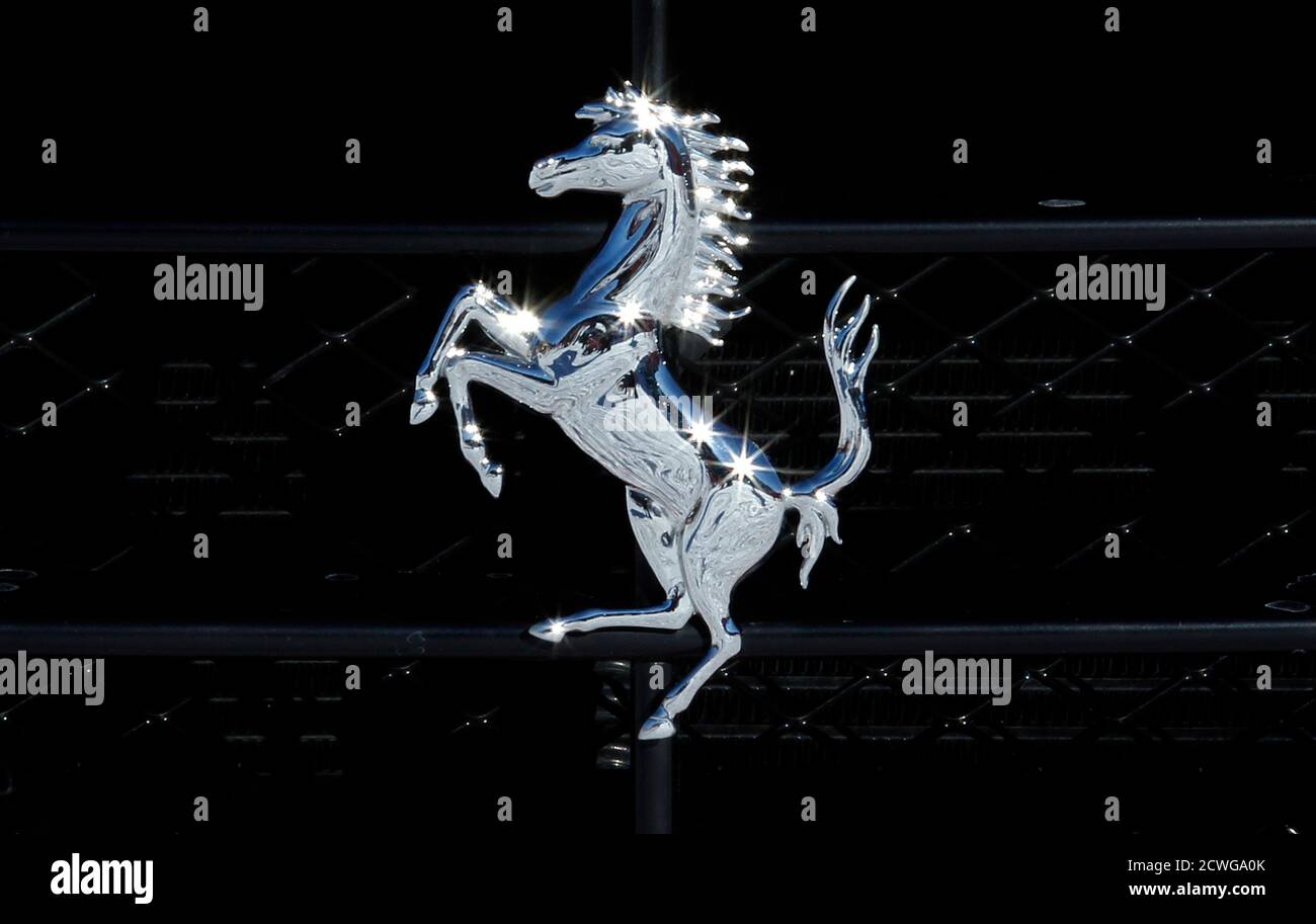 Sport car logo hi-res stock photography and images - Alamy