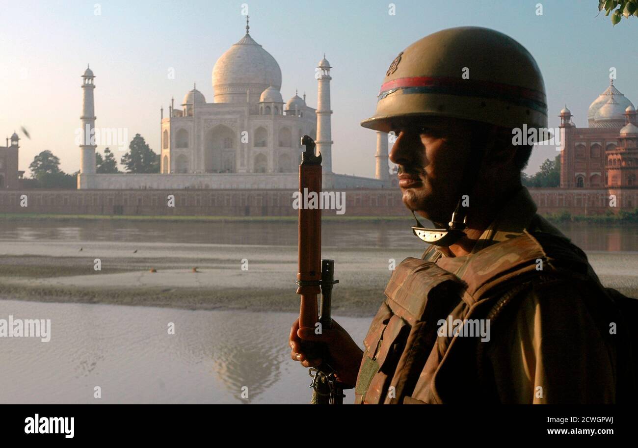 Taj mahal police hi-res stock photography and images - Alamy