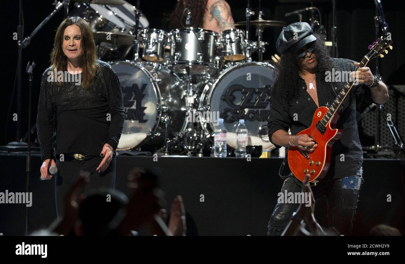 Ozzy osbourne and slash hi-res stock photography and images - Alamy