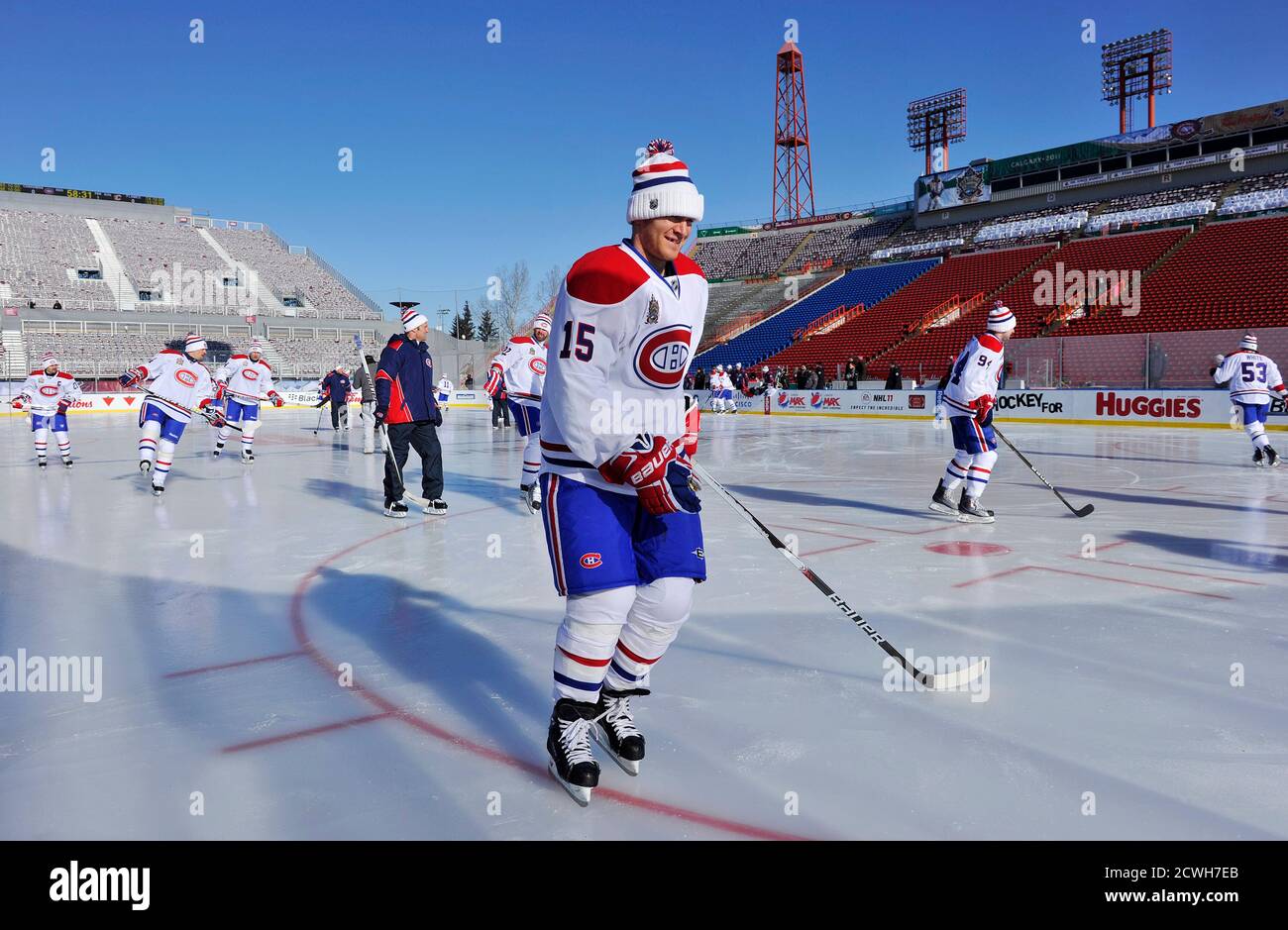 In arena of montreal hockey team hi-res stock photography and images ...