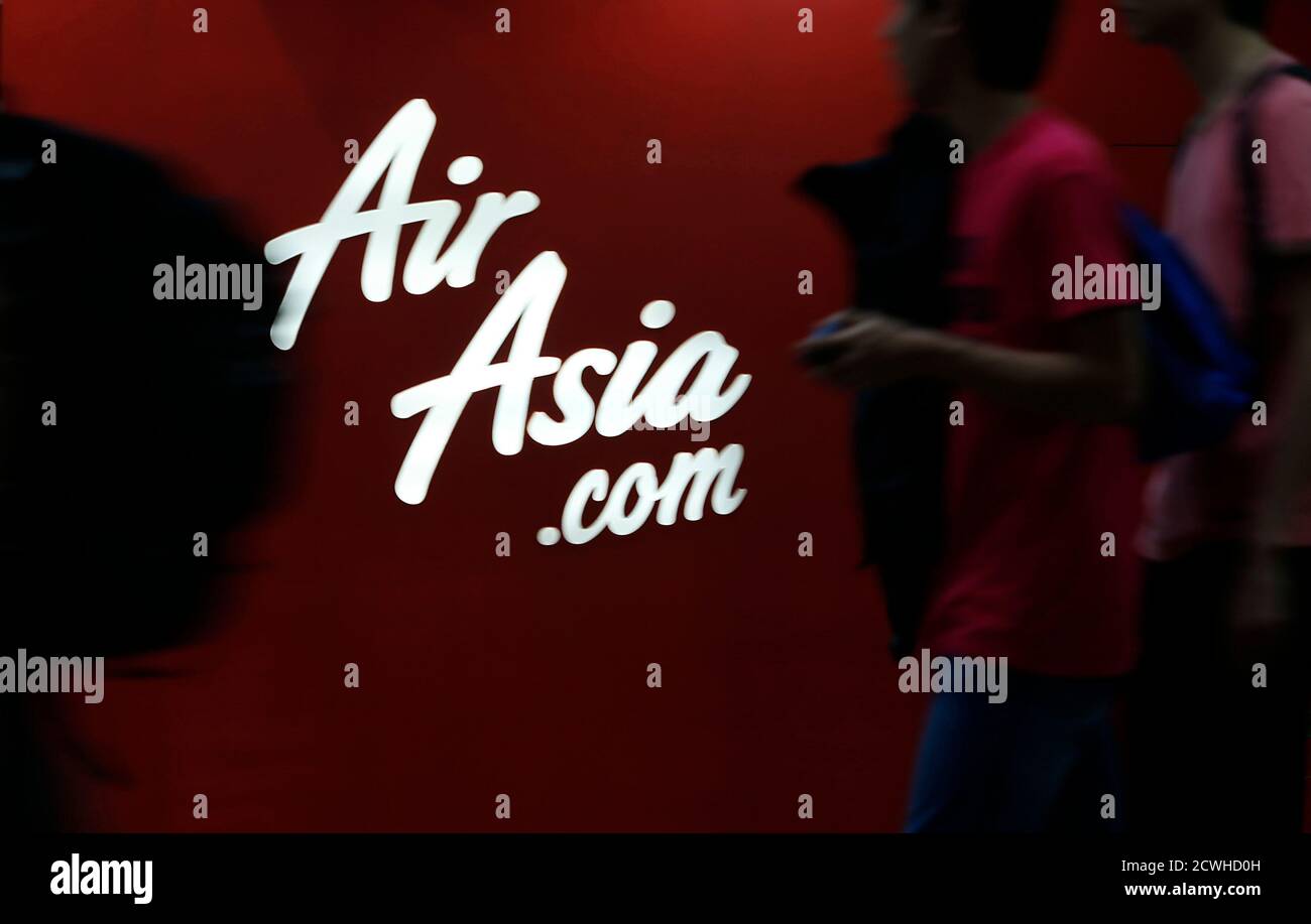 Logo of airasia hi-res stock photography and images - Alamy