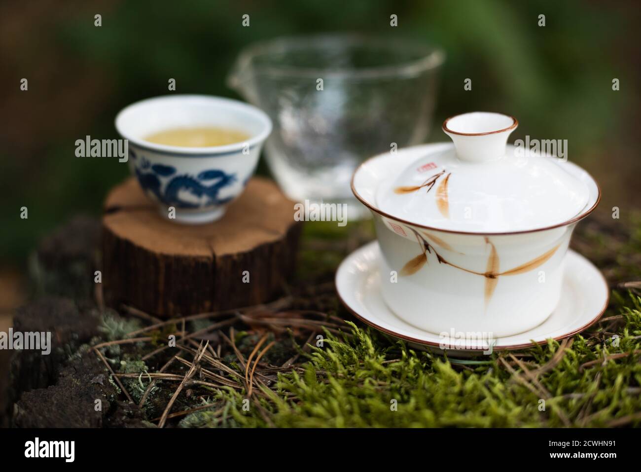 Oak wod stand hi-res stock photography and images - Alamy