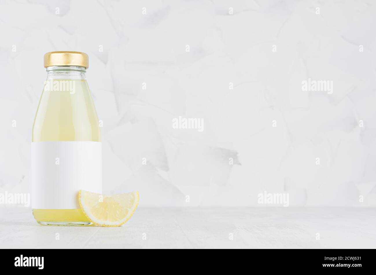 Packaging advert hi-res stock photography and images - Alamy