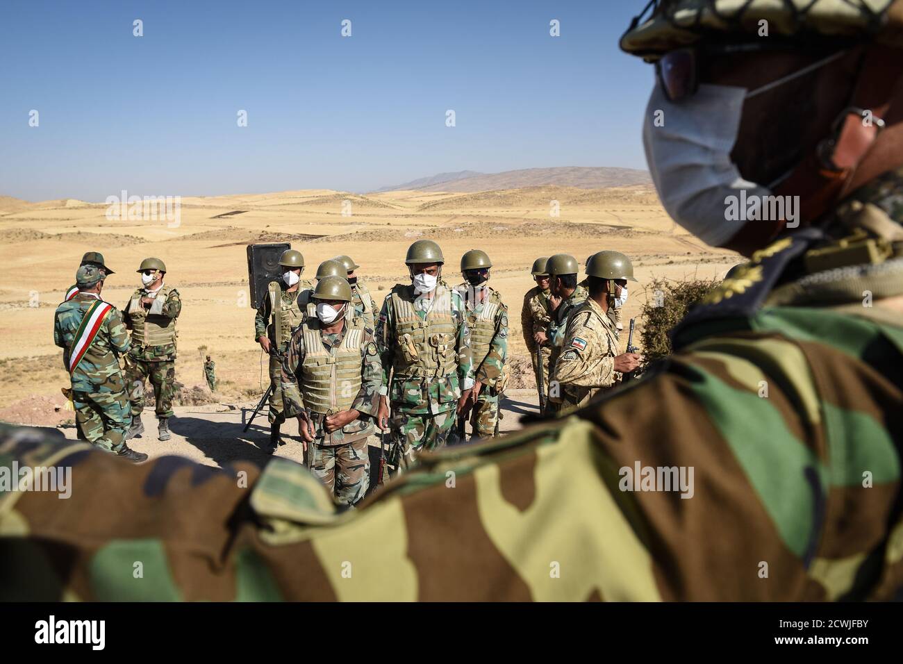 The Iranian Army held Samen-ul-A'emeh 2020 military drills in Siyakh ...