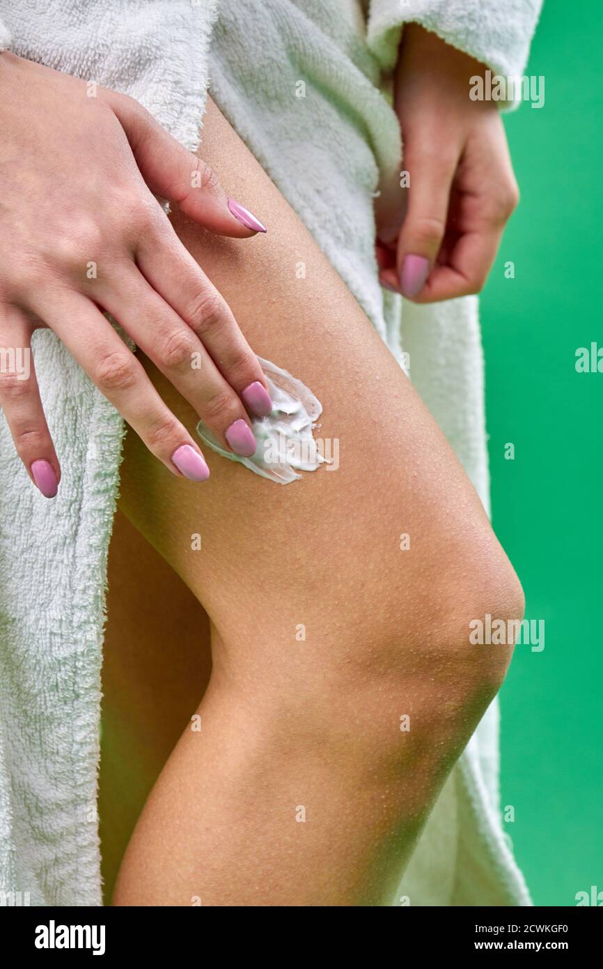 Woman skin cream knee hi-res stock photography and images - Alamy