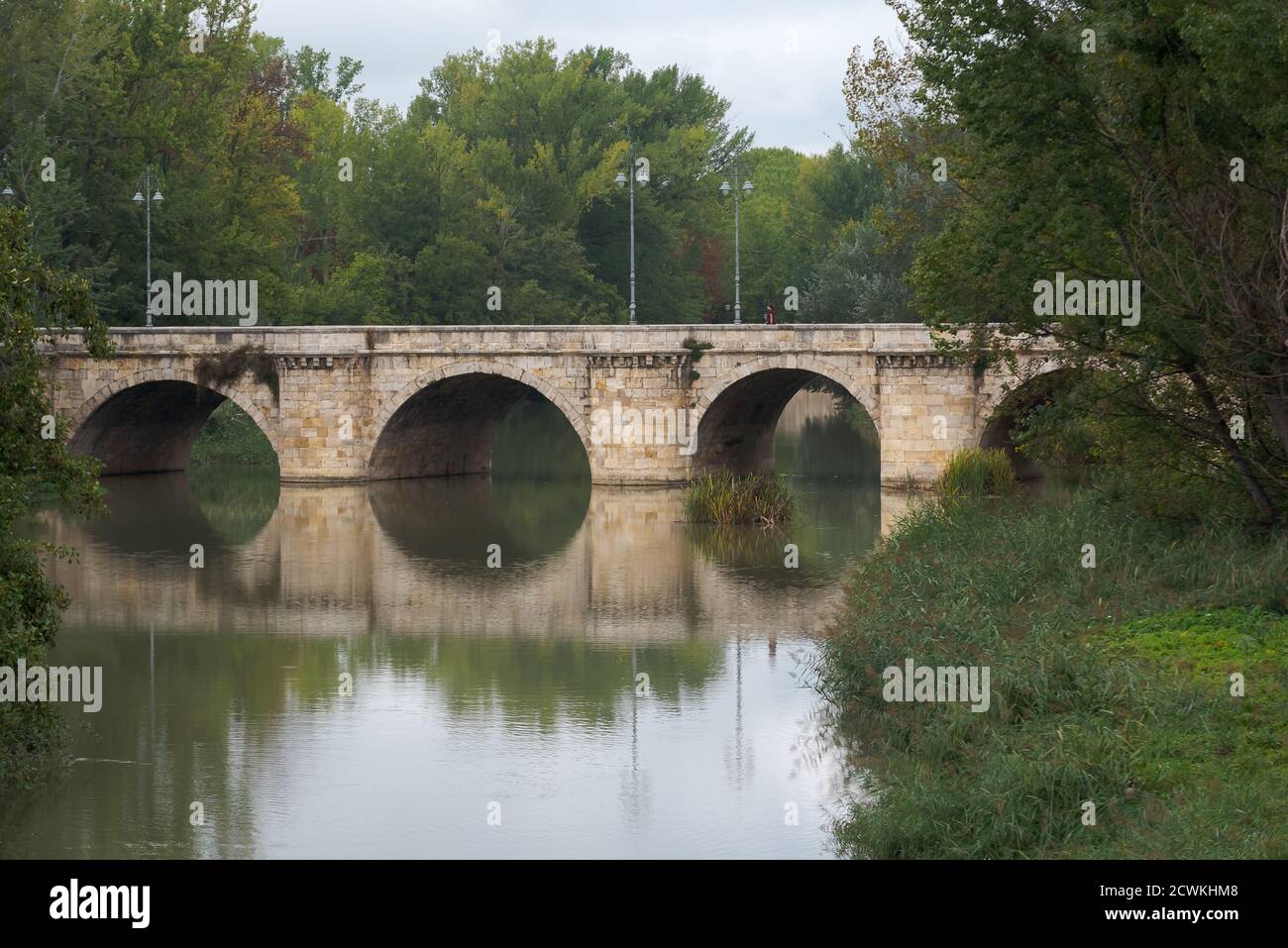 ashlar stone medieval bridge, puente mayor, crossing rio carrion, in ...