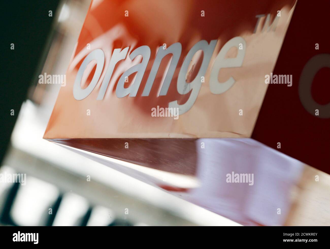Three Mobile Logo High Resolution Stock Photography and Images - Alamy