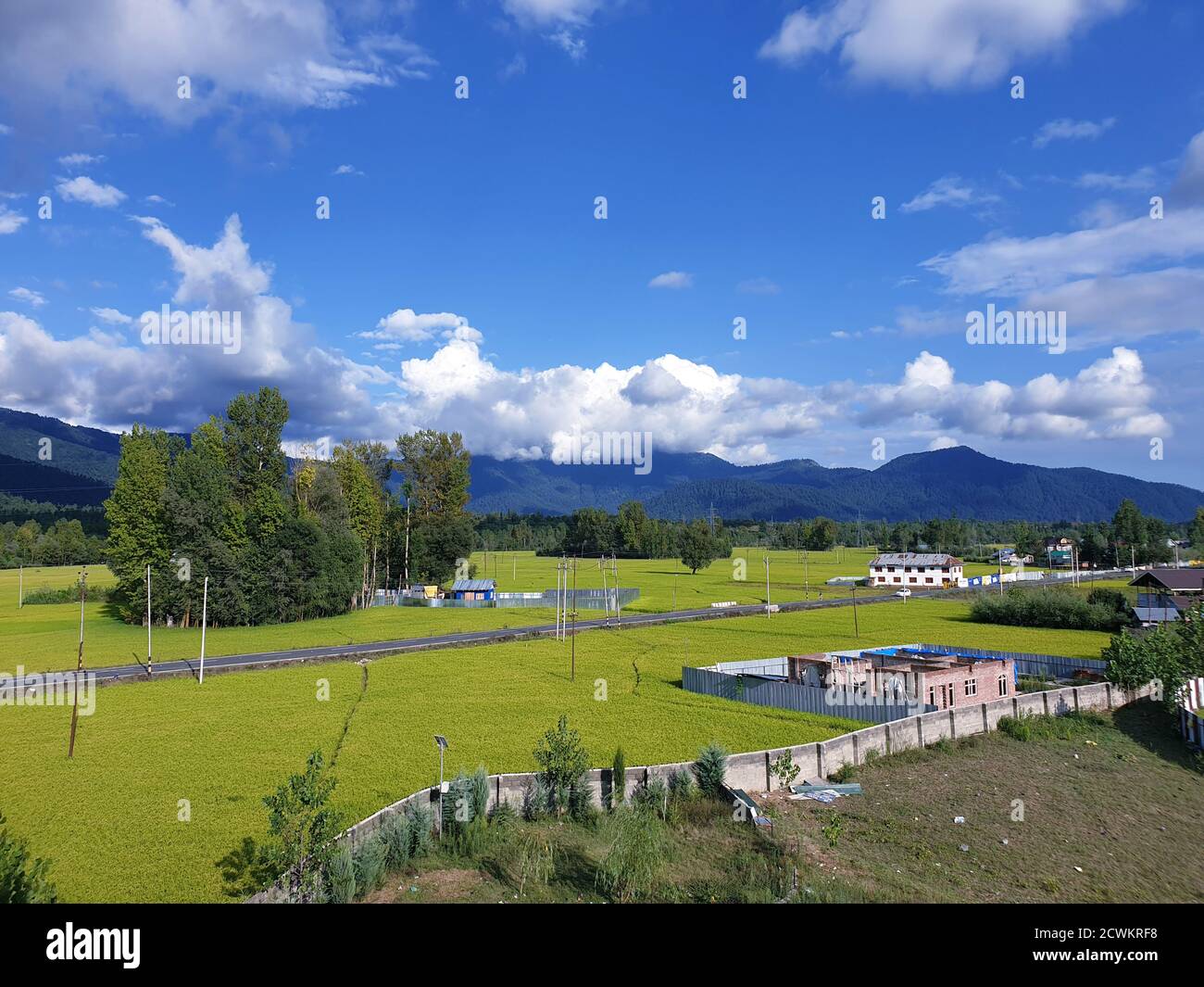 Destination View of cloudy blue sky beautiful villages and rice fields ...