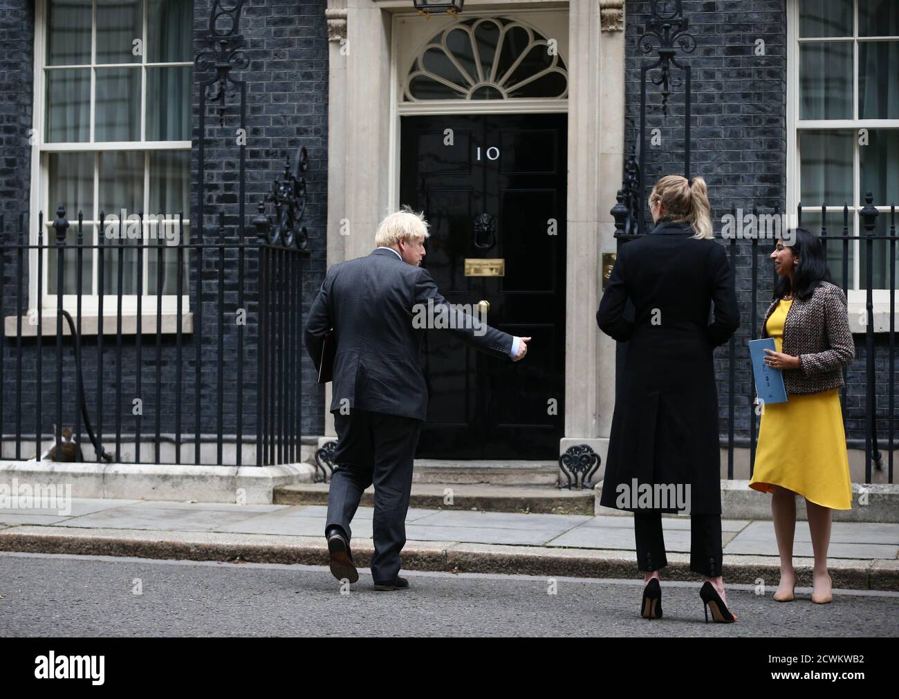 Prime Minister Boris Johnson and Attorney General Suella Braverman ...