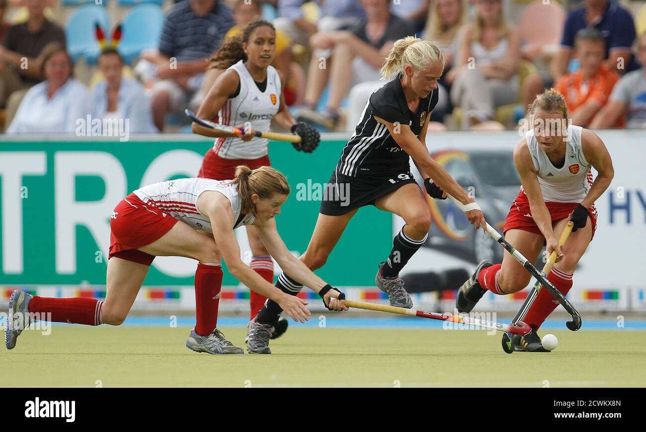 Helen rogers hi-res stock photography and images - Alamy