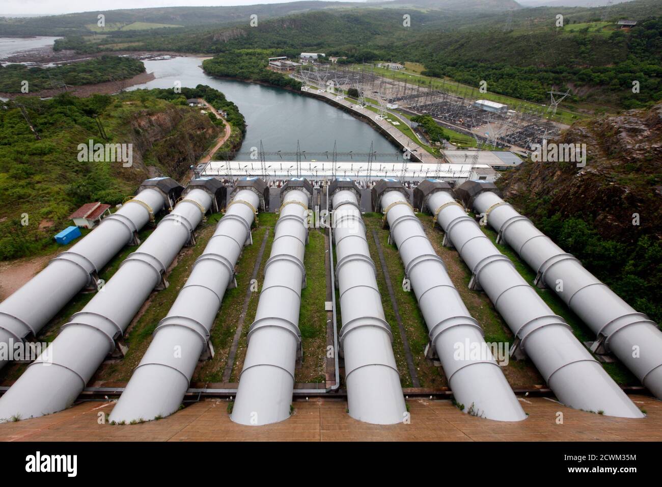 Hydroelectric dam and pipeline hi-res stock photography and images - Alamy