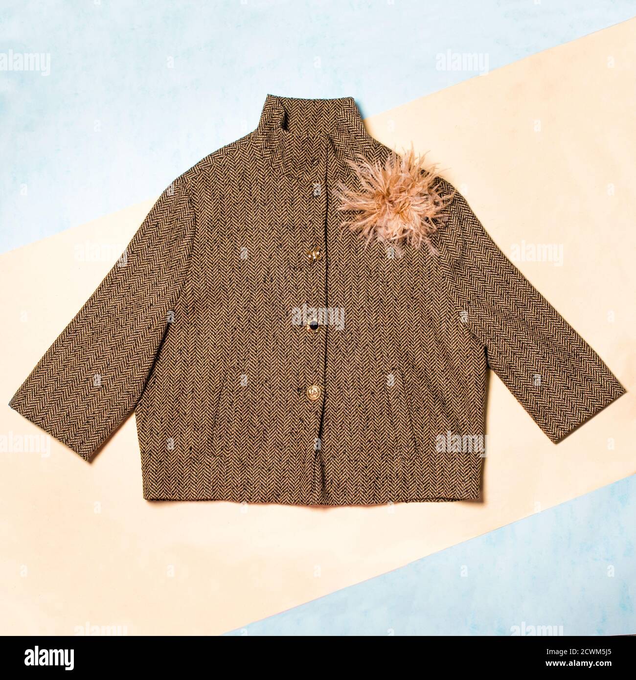 Dust coat hi-res stock photography and images - Alamy