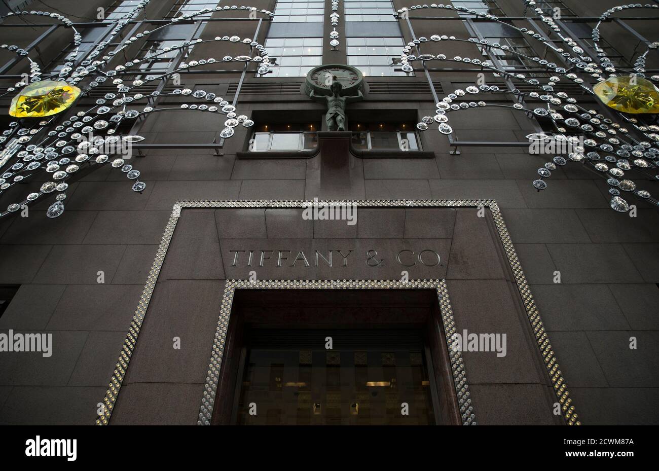 Tiffany flagship store new york hi-res stock photography and images - Alamy