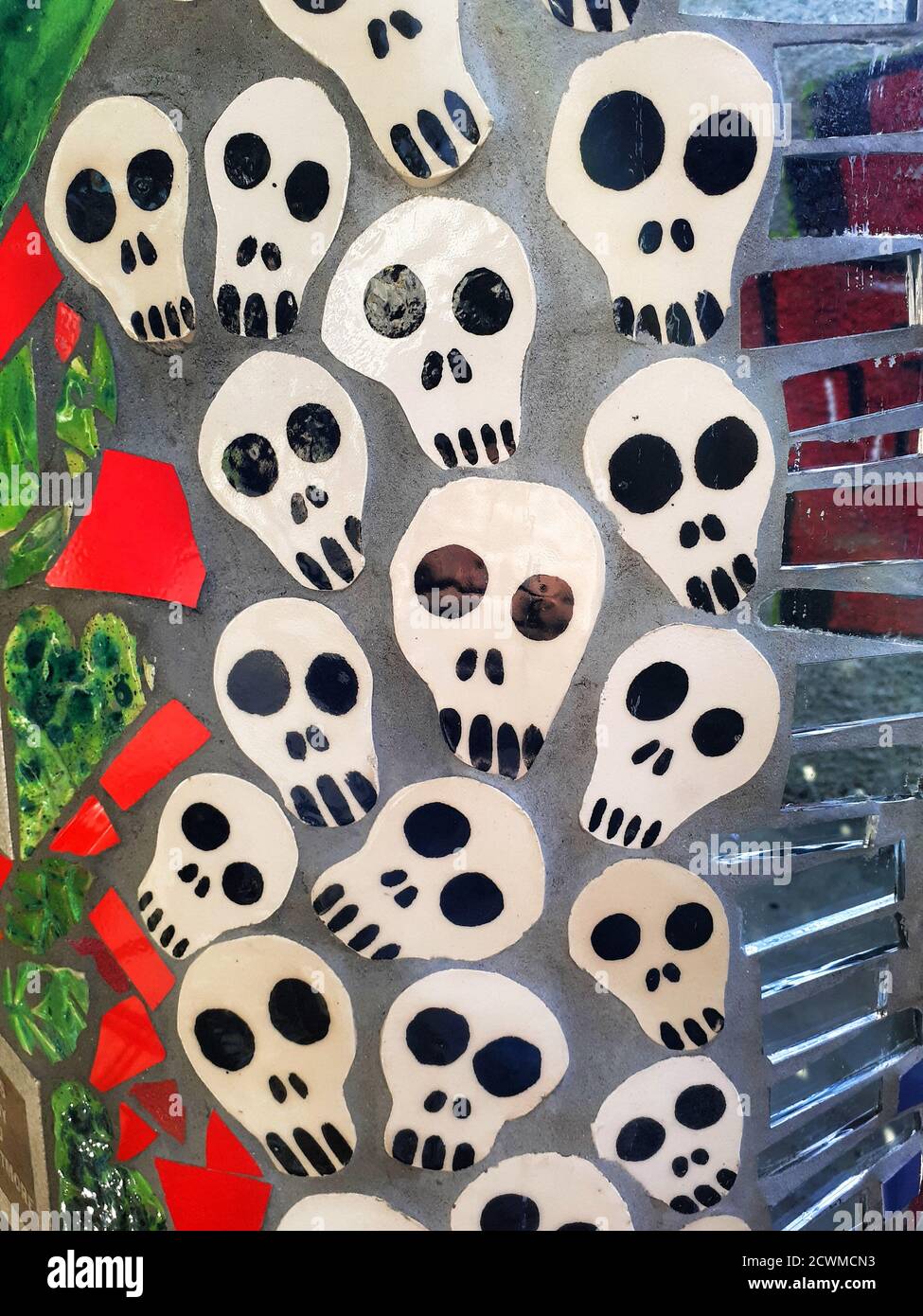Many skulls hi-res stock photography and images - Alamy
